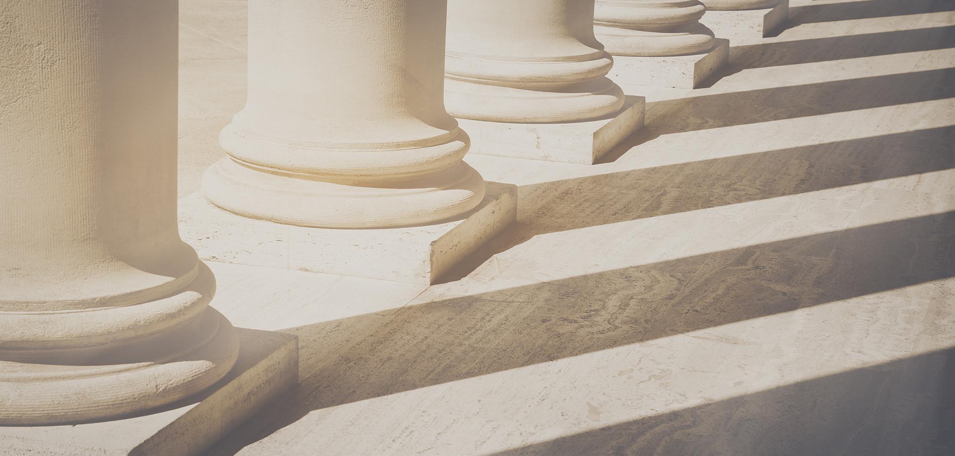 Management Committee - Association of Qualified Legal Representatives ...